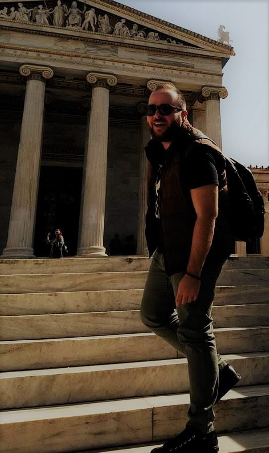 Θέλω ένα διαφορετικό σύστημα εκπαίδευσης, που θα δίνει έμφαση στην ...